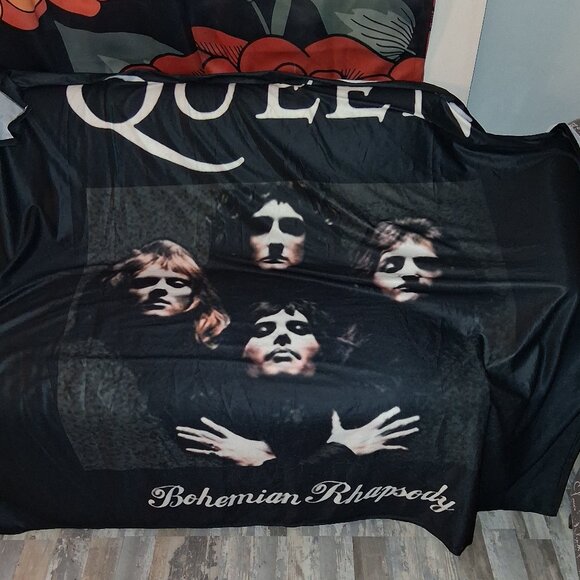 Queen | Other | Very Large Queen Band Blanketplease No More Discounts ...